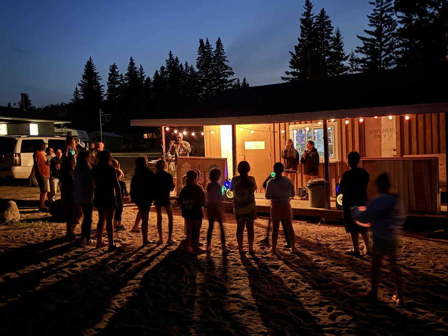 About Us - Barrier Lake Resort